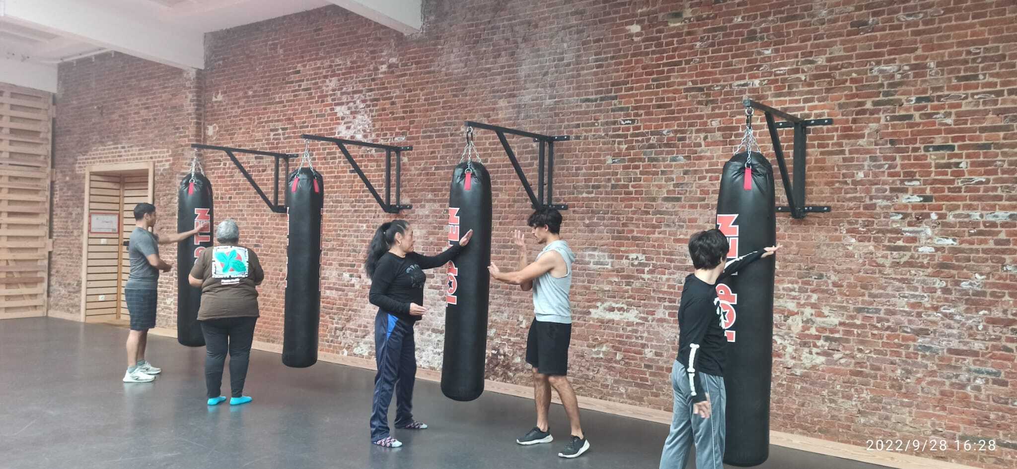 Zelfverdediging | Tour a plomb